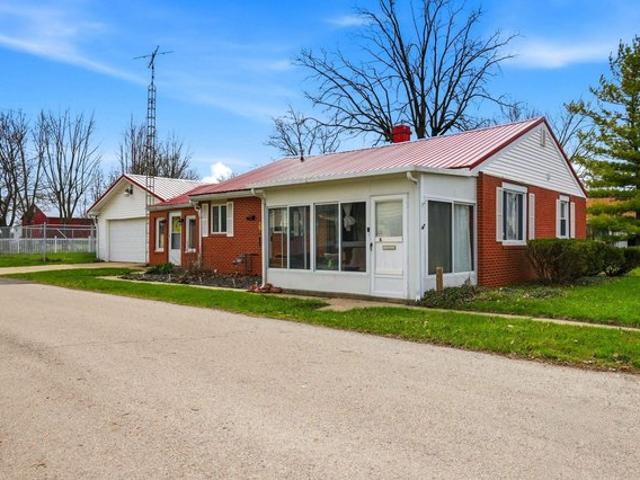 901 W Elm St, Hartford City, IN 47348