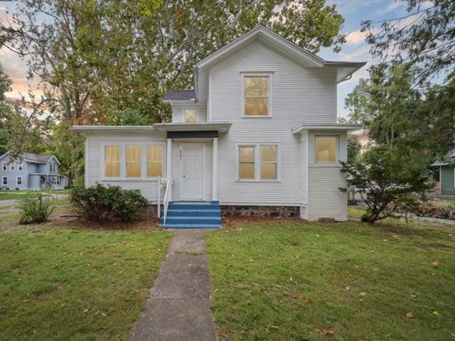 901 W Franklin St, Jackson, MI 49203