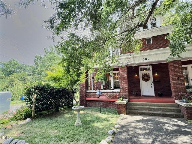 901 W Markham Avenue