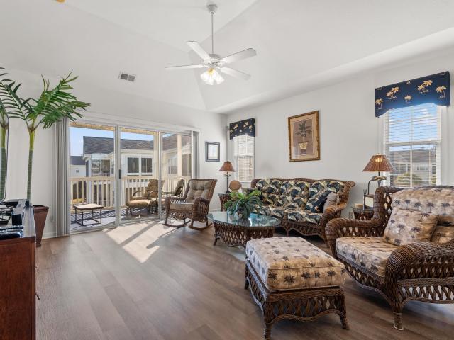 901 West Port Dr. 1115