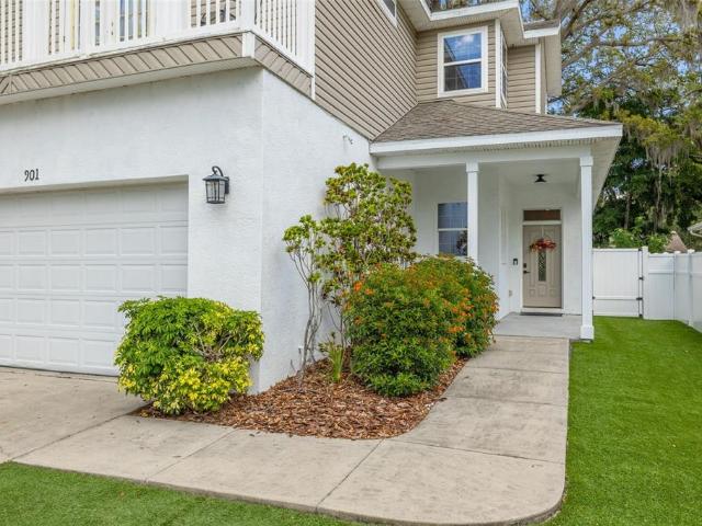 901 Virginia Ave, Tarpon Springs, FL 34689 | MLS #TB8497