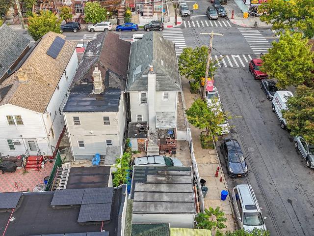 9024 Avenue L | Compass