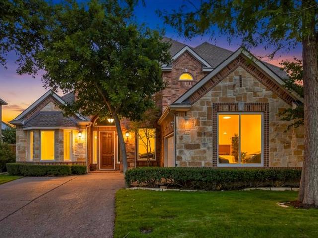 9024 Bottlebrush Ln, Irving, TX 75063