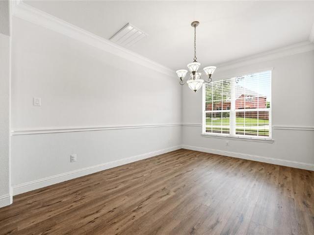 9024 Fox Hollow Trail