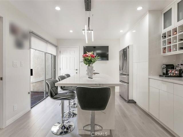 9024 Willis Ave Unit 2, Panorama City, CA 91402