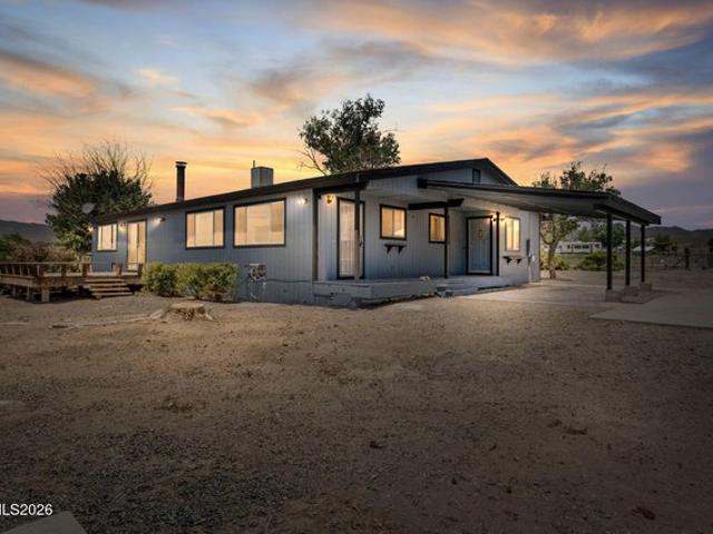9025 Iroquois Trl, Stagecoach, NV 89429