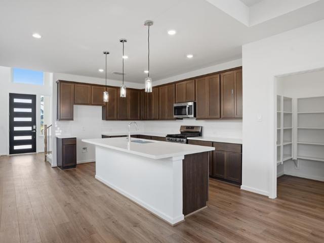 9026 Selwyn Pointe Way, Cypress, TX 77433 | MLS #37095