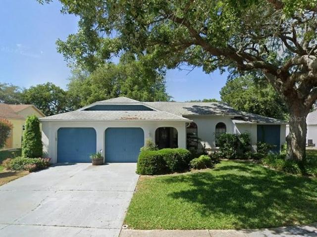 9026 Tournament Dr, Hudson, FL 34667
