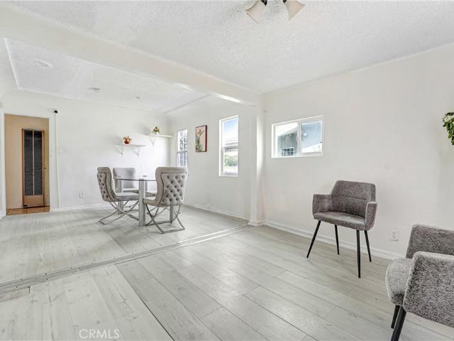 9027 Menlo Ave, Los Angeles, CA 90044 | MLS #DW26072