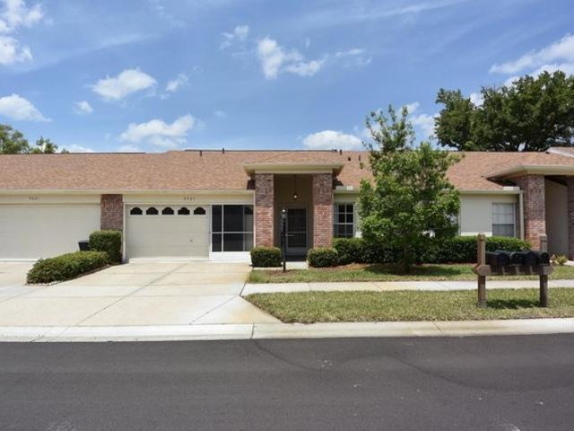9027 Warwick Ln, New Port Richey, FL 34655