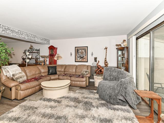 9028 N 70th St, Unit 5