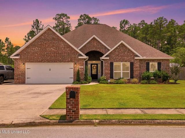 9028 River Birch Dr, Biloxi, MS 39532