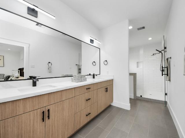 9028 Scott St, Houston, TX 77051 | MLS #89816