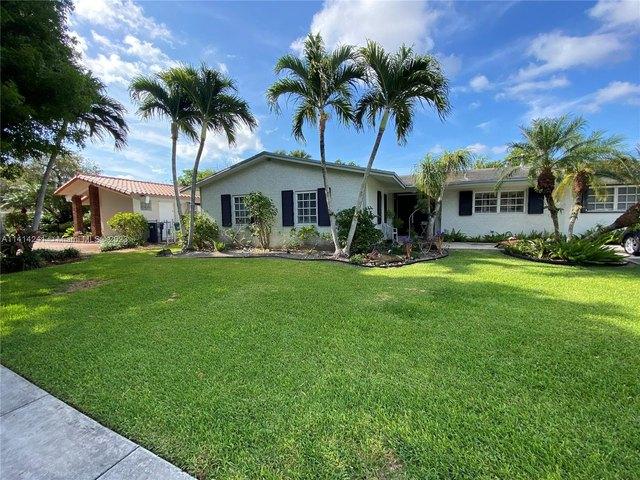 9020 SW 187th Ter, Cutler Bay, FL 33157
