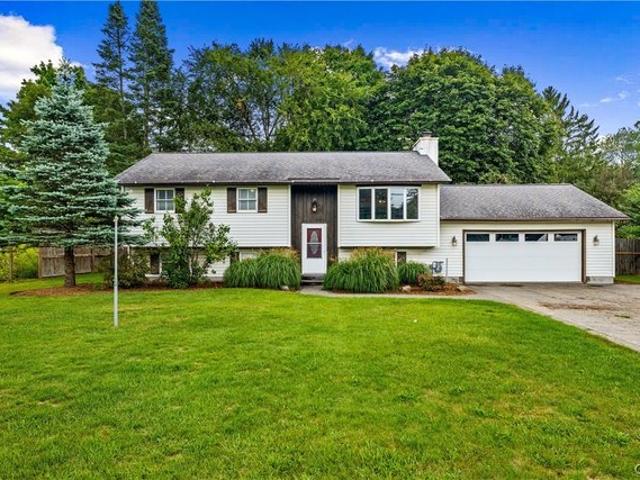 9020 Turin Rd, Rome, NY 13440