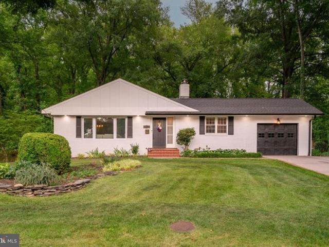 9021 Buckner Rd, Alexandria, VA 22309