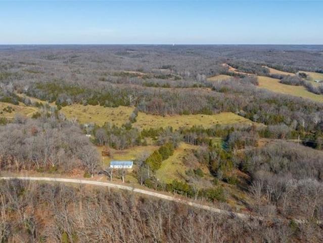 9022 County Road 469, Portland, MO 65067