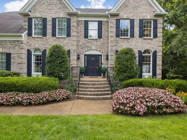 9023 Fallswood Ln