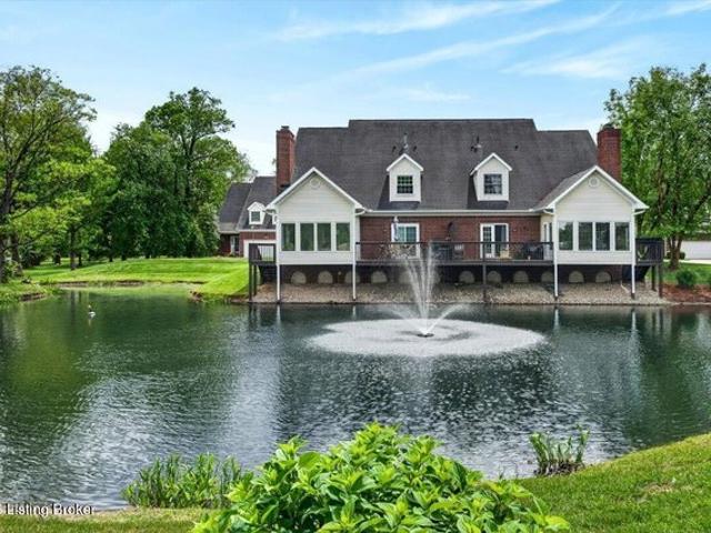 9023 Lyndon Lakes Pl, Louisville, KY 40242