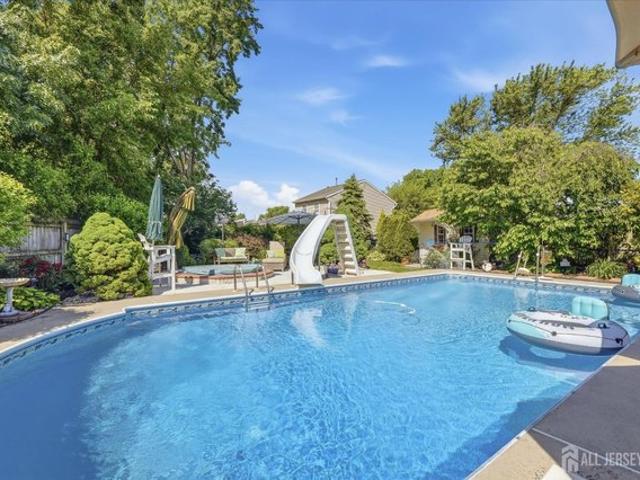 902 10th St, Union Beach, NJ 07735