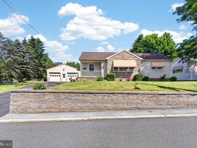 902 5th St, Port Carbon, PA 17965