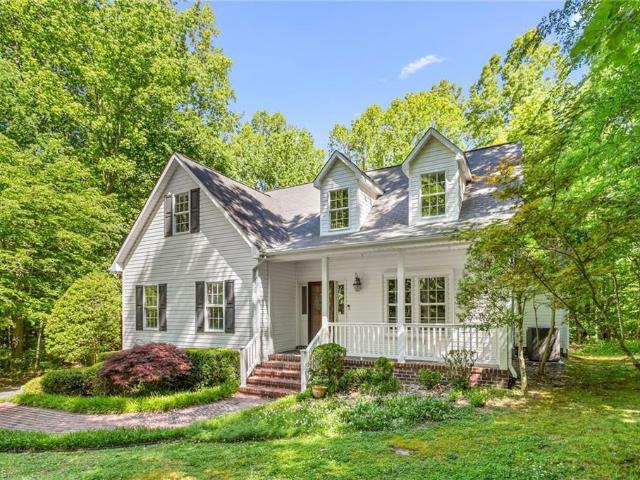 902 & 904 Raylewood Court