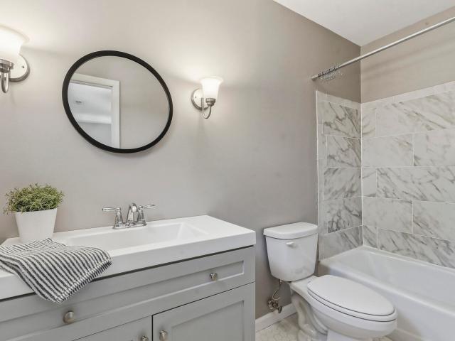 902 Albany Ct, Raleigh, NC 27615 | MLS #10181