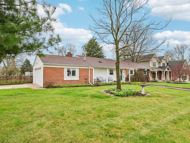 902 Arbor Court