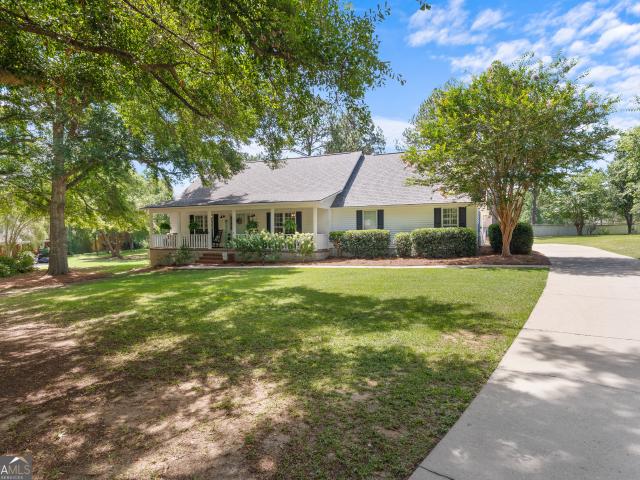 902 Brittany Lane