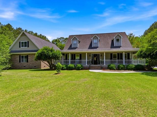 902 Grange Rd, Aynor, SC 29511