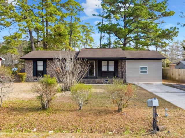 902 Forest Loop Rd