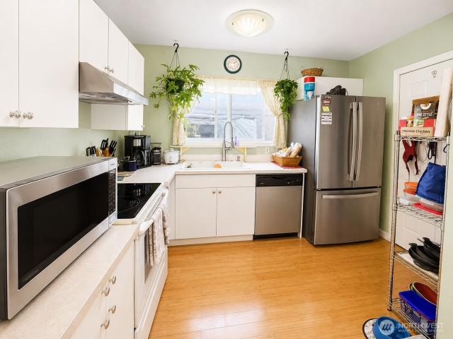902 Harding Road