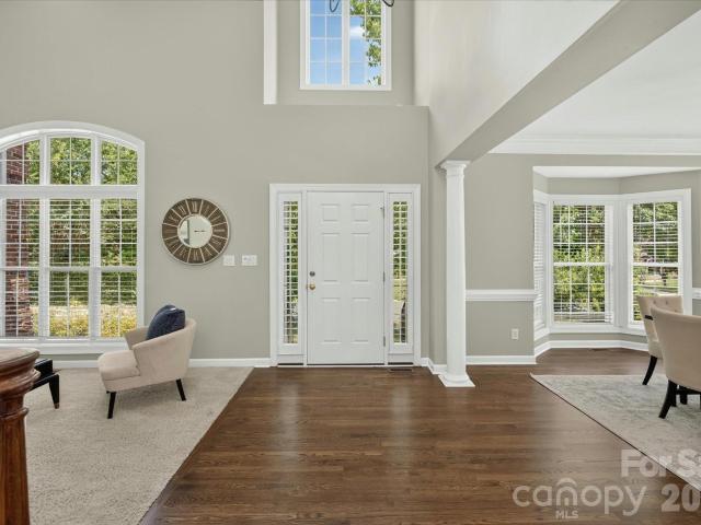 902 Lillieshall Road