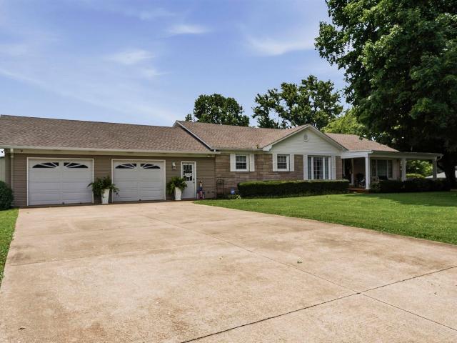 902 Lingale Drive