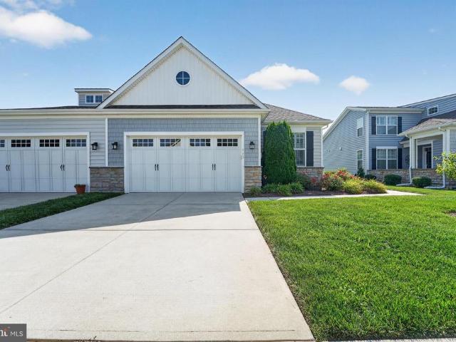 902 Moorings Circle # 10