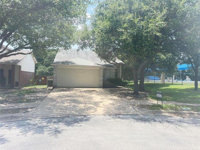 902 Moser River Dr, Leander, TX 78641