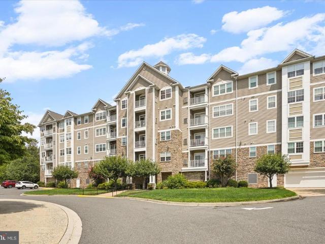 902 Macphail Woods Crossing # 3F
