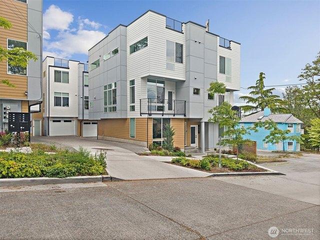902 N 86th St, Seattle, WA 98103