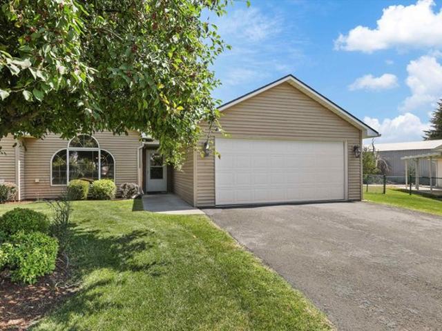 902 N Golden Ct, Medical Lake, WA 99022