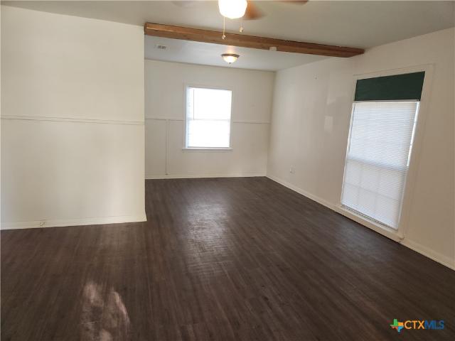 902 S 23rd St, Temple, TX 76504 | MLS #609893 | Compass