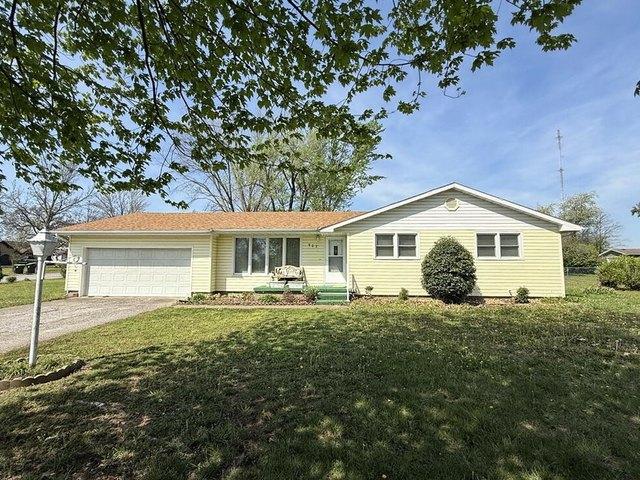 902 S First St, El Dorado Springs, MO 64744