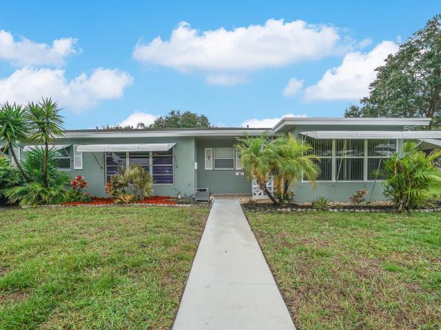902 South Dr, Unit C, Delray Beach, FL 33445 | MLS #R11120