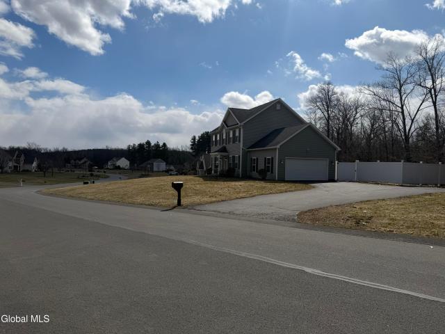 902 Shardon Court