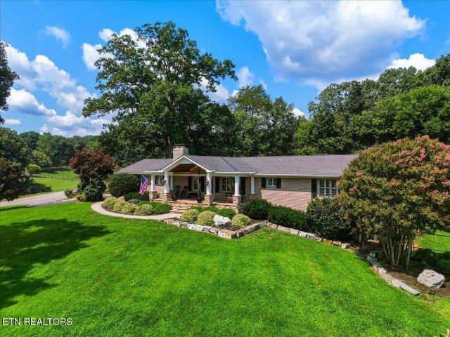 902 Summer Hill Court