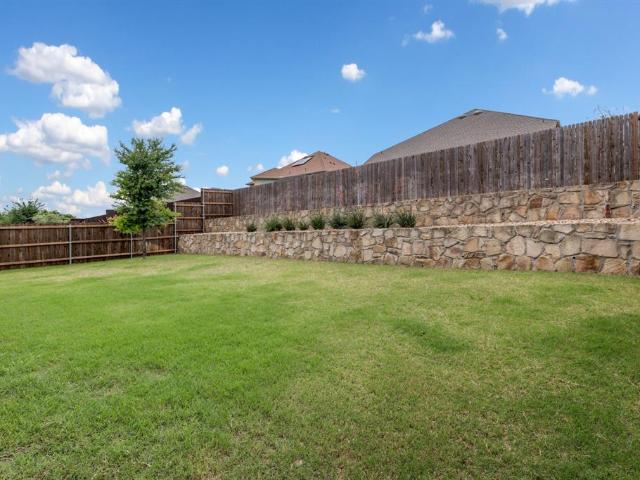 902 Pelican Dr, Sherman, TX 75092 | MLS #21255