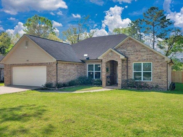 902 Periers Ave, Lufkin, TX 75901