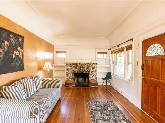 902 W 20th Street
