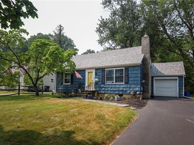 902 W 2nd St, Elmira, NY 14905