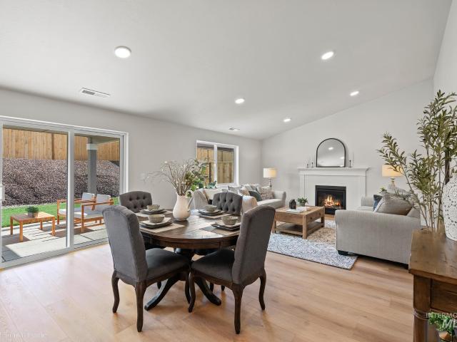 902 W Galloper St Keizer Lot 3 Blk 2