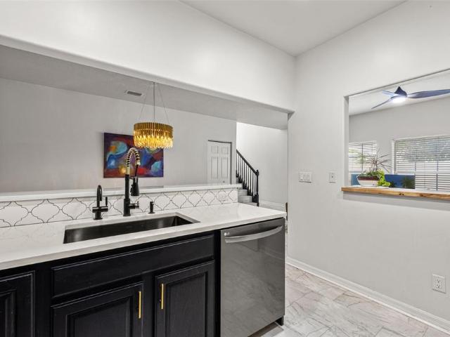902 Woodbridge Ct, Safety Harbor, FL 34695 | MLS #TB8521